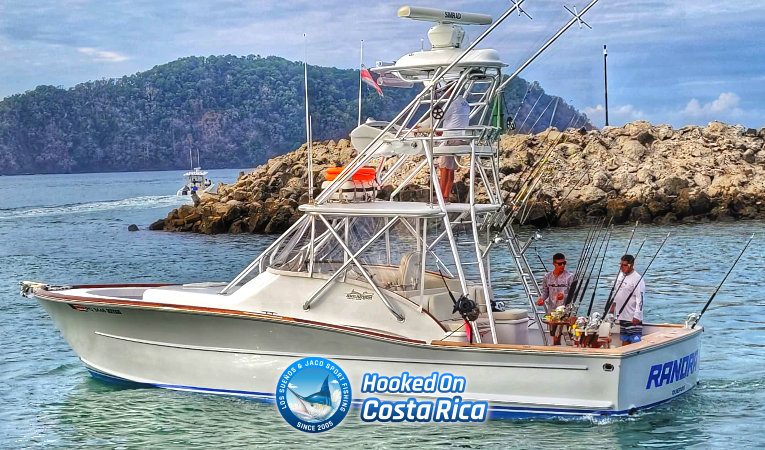 36' Maverick Express Charter Boat in Los Sueños Costa Rica | Hooked On ...